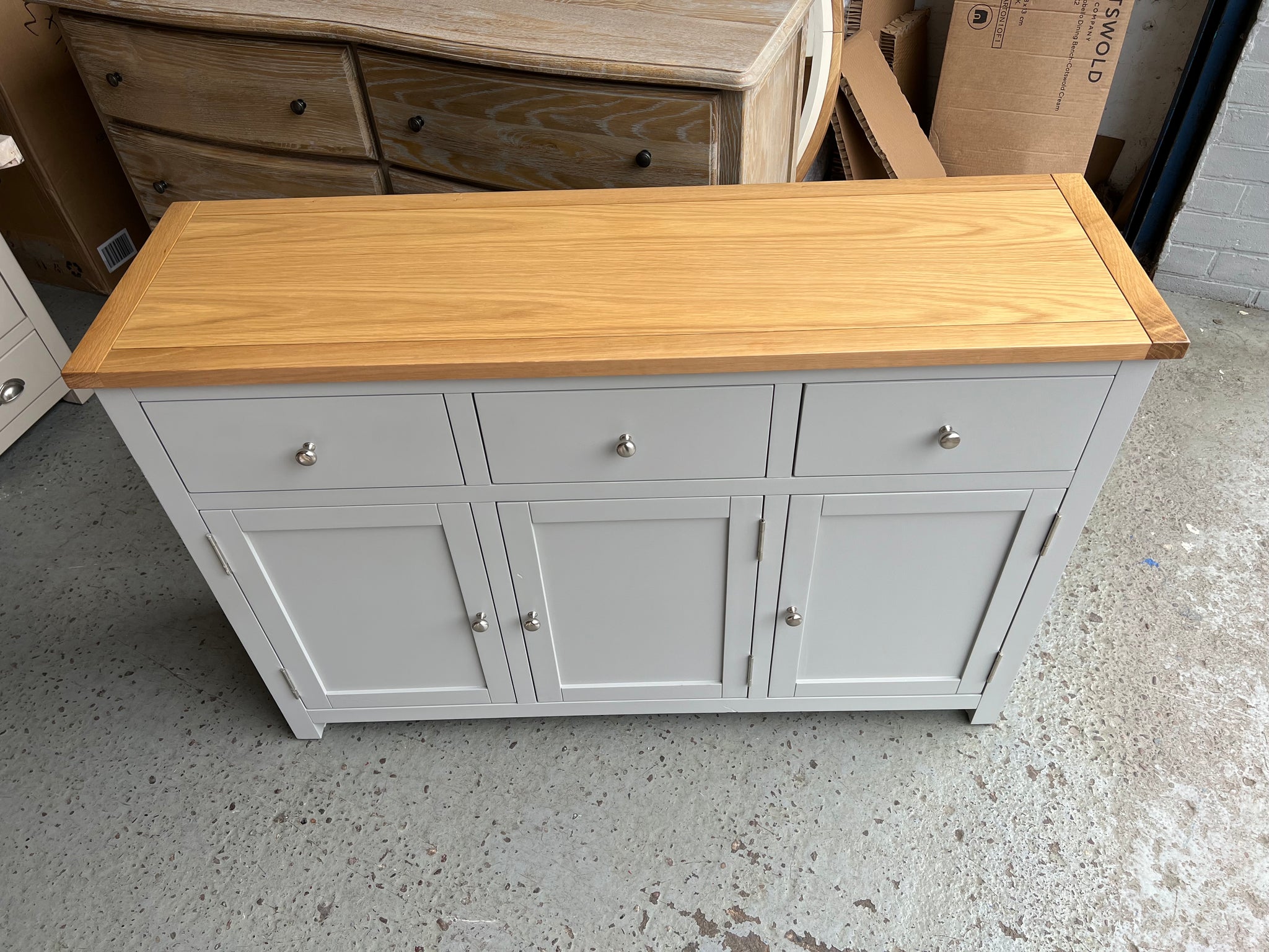 SIMPLY PEBBLE GREY 3 Door Sideboard – Quality Furniture Clearance Ltd