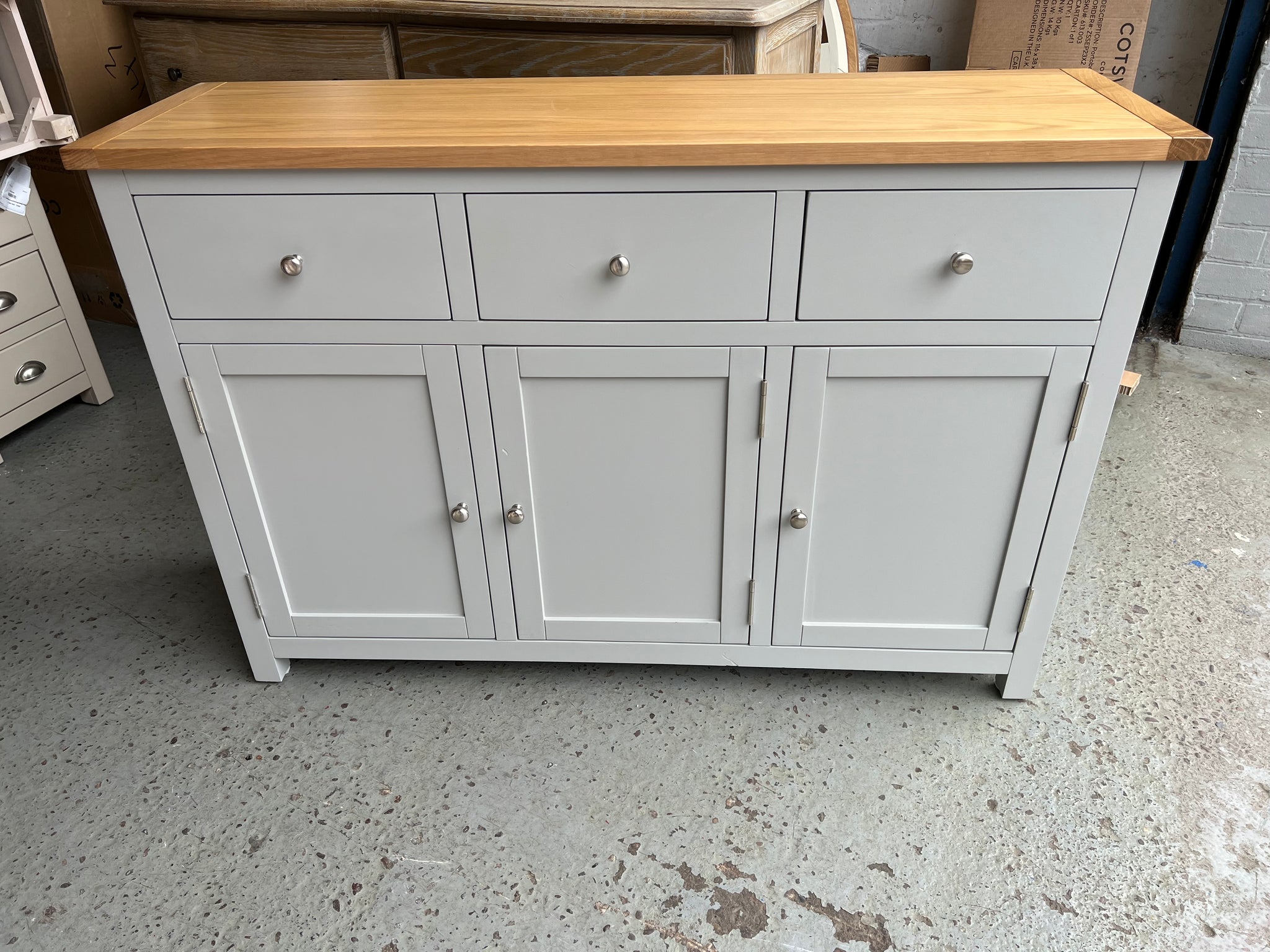 SIMPLY PEBBLE GREY 3 Door Sideboard – Quality Furniture Clearance Ltd