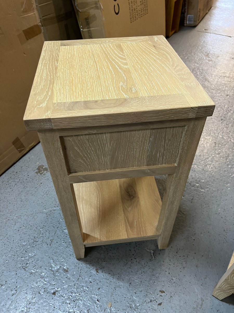 Set of 2 INGLESHAM WHITEWASH OAK 1 Drawer Bedsides – Quality Furniture ...
