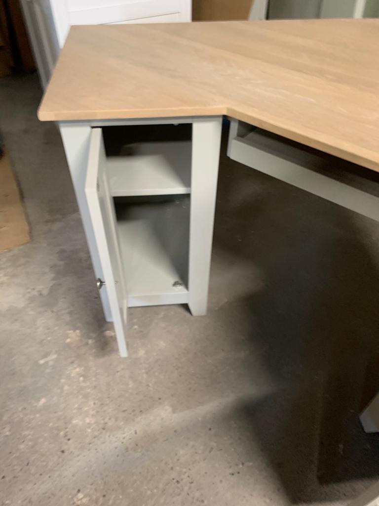 Chester Dove Grey Corner Desk – Quality Furniture Clearance Ltd